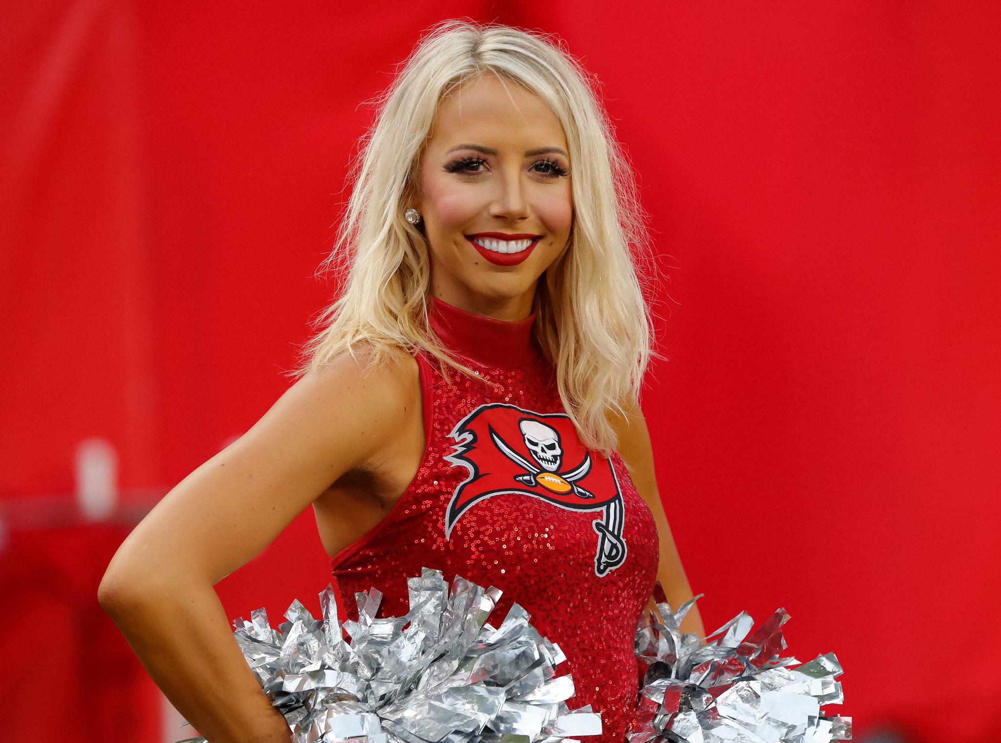 Hottest NFL Cheerleaders Of All Time 2025 - SportyTales.com - Uncover ...